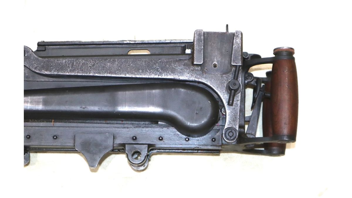 Superb Condition WW2 British Vickers Gun In Transit Box – RESERVED ...